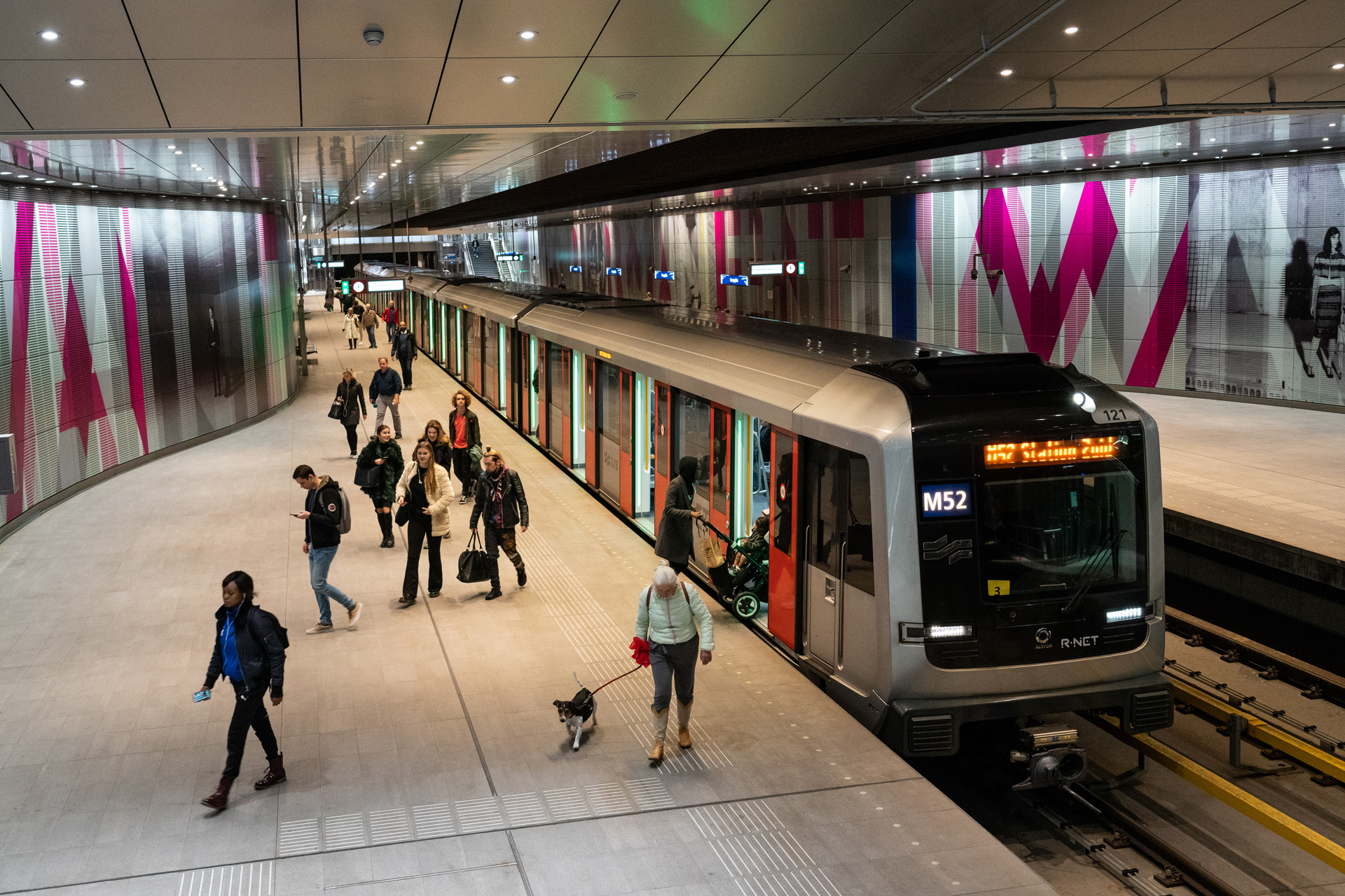 Amsterdam’s GVB chooses HASTUS - GIRO Inc.